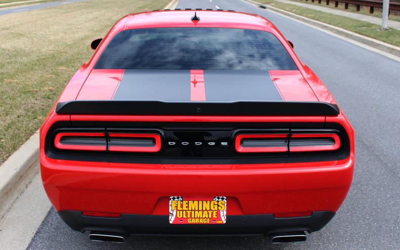 2016 Dodge Challenger R/T Plus Shaker