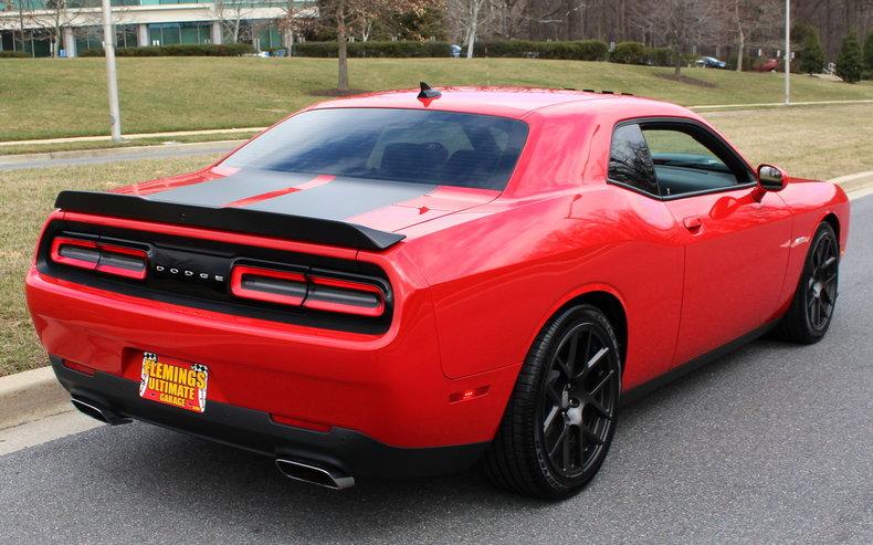 2016 Dodge Challenger R/T Plus Shaker